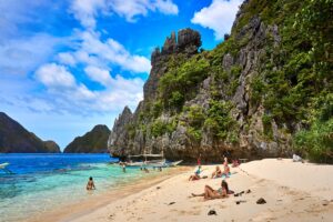 10 Best Travel Agencies in the Philippines - The Pinoy OFW